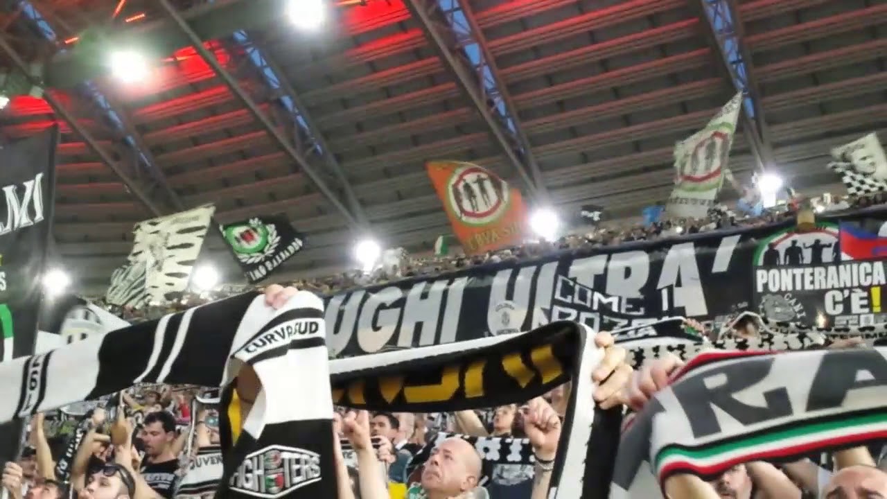 JUVENTUS 0-1 Napoli Curva Sud Scirea - YouTube