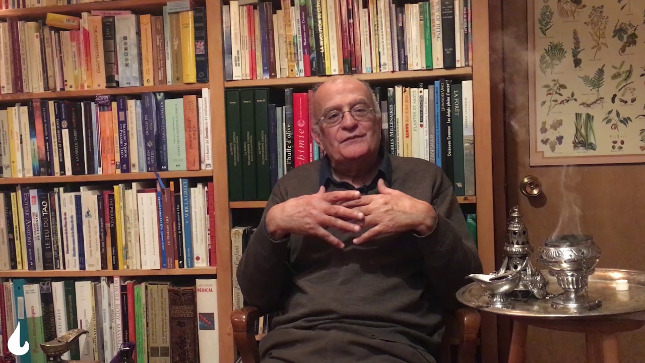 Mikaël Zayat present the essential oil of Frankincense from Somalia ...