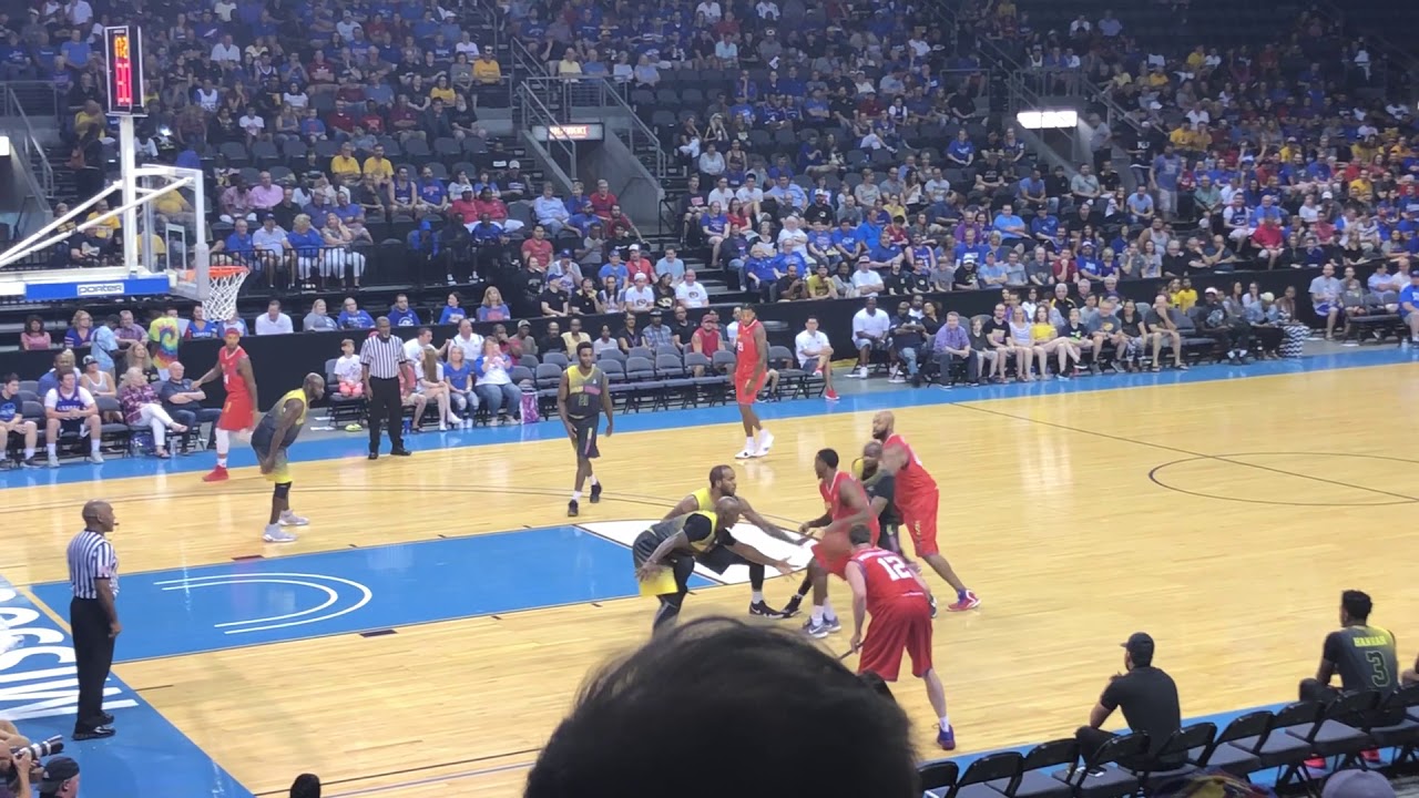 Jeff Graves Layup - KU vs MU - Rivalry Renewed - YouTube