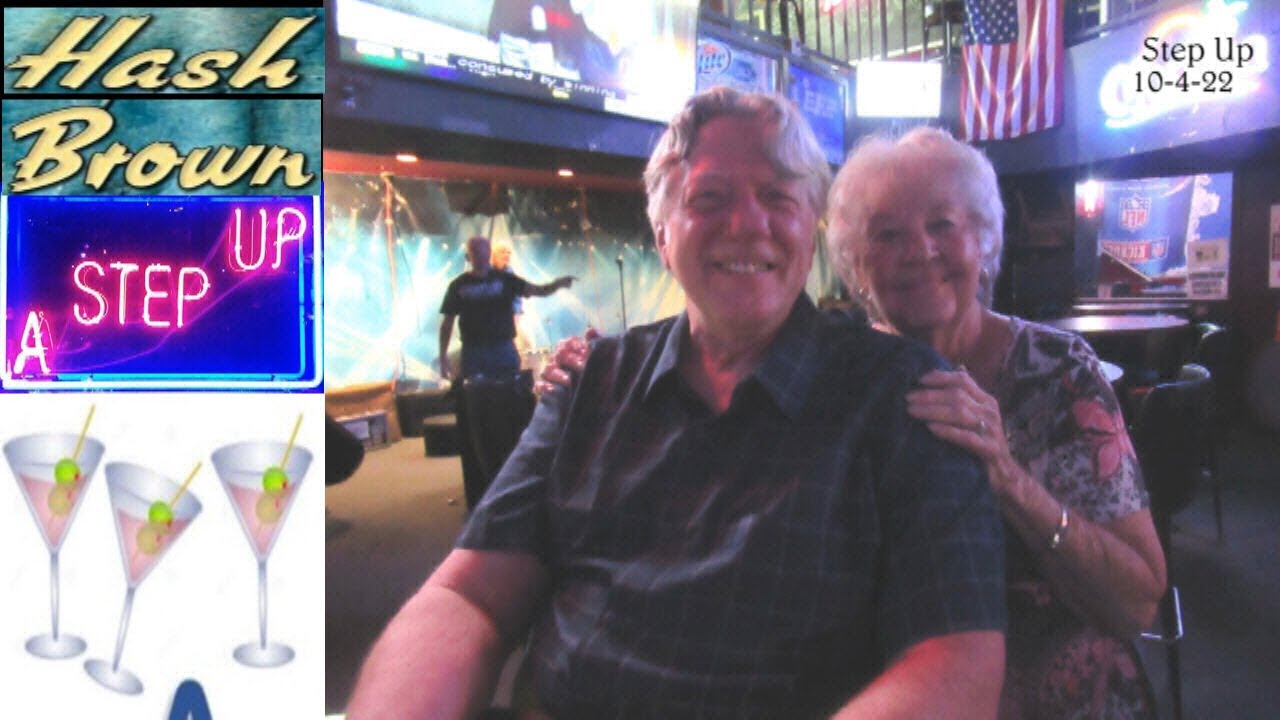 Hash Brown at A Step Up Lounge on Tuesday 10 4 22 - YouTube