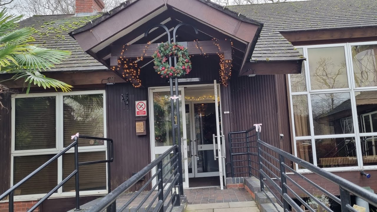 Marwell Hotel: Escape to Paradise - YouTube