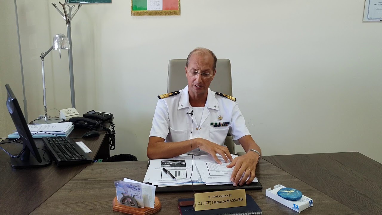 Intervista al comandante della Guardia costiera Francesco Massaro - YouTube