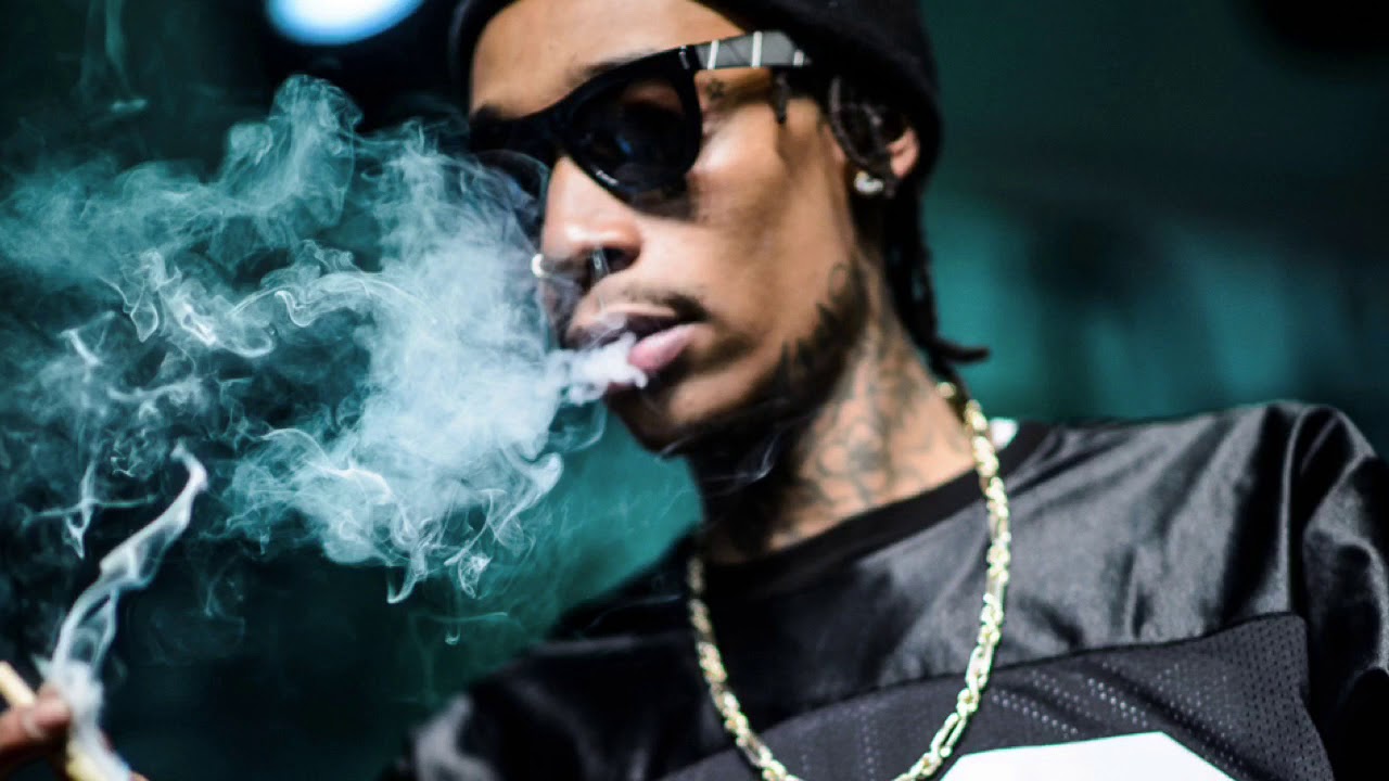 Wiz Khalifa - Hunnid Bands (Speed up) - YouTube
