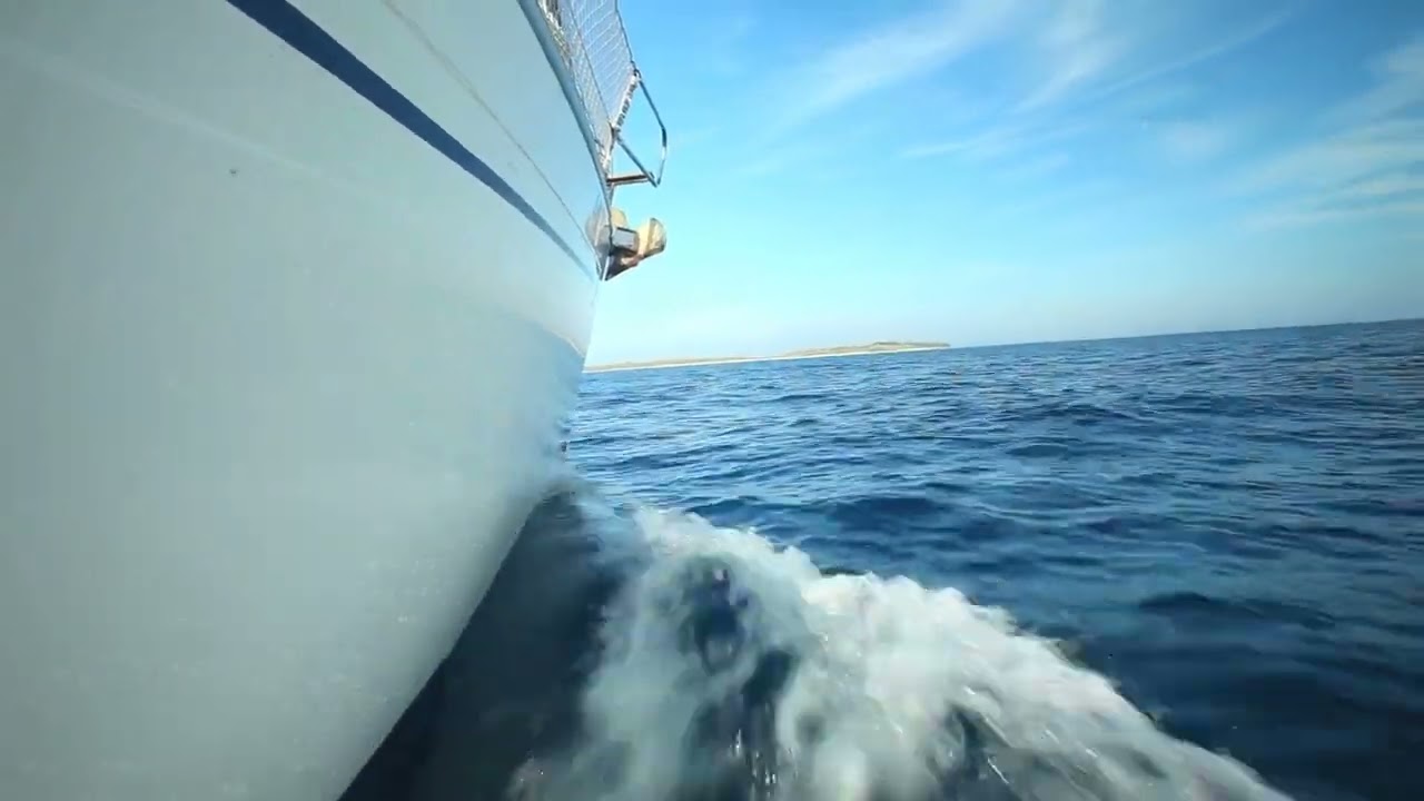 Motor boat in sea running no copyright | Speed boat in ocean | Free ...