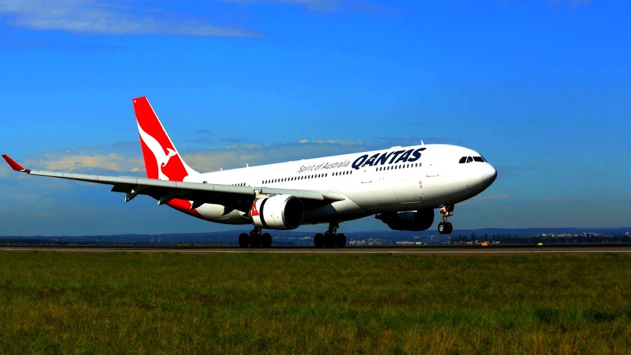 Qantas QF68 Take off from Bengaluru Airport - YouTube