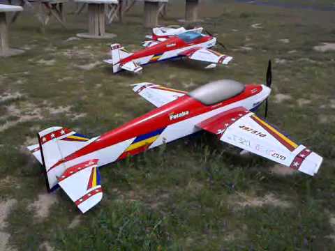 F3A PATTERN PLANES ON A WINDY DAY - YouTube