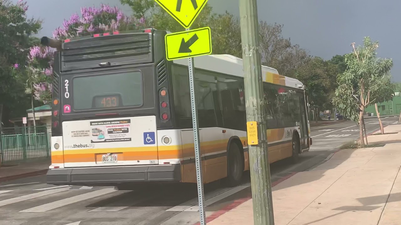Honolulu Bus #210 Route 432 - YouTube