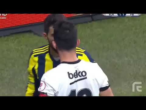 Fenerbahçe Beşiktaş maçında Kavga