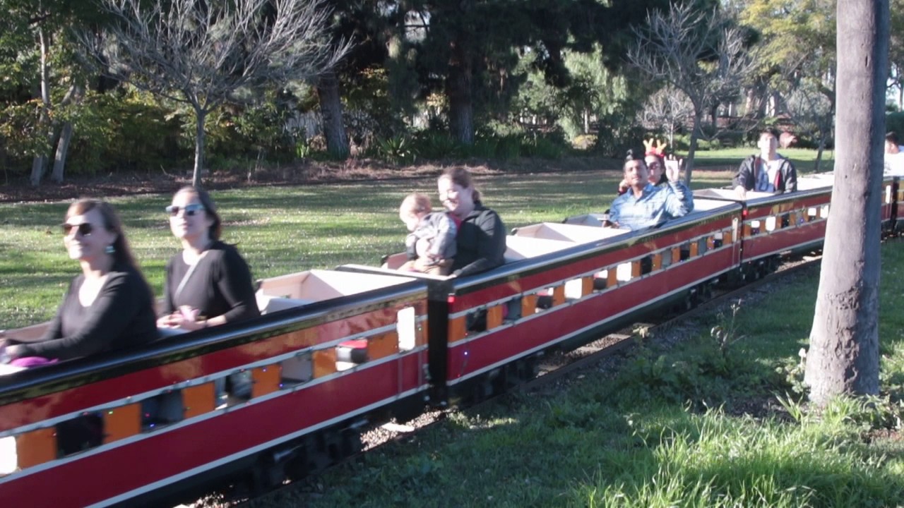 Mini train - YouTube