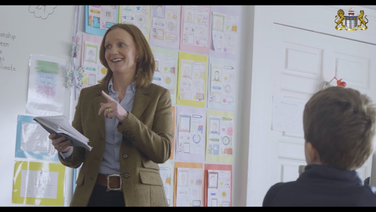 Meet the teachers - Tracey Maree - YouTube