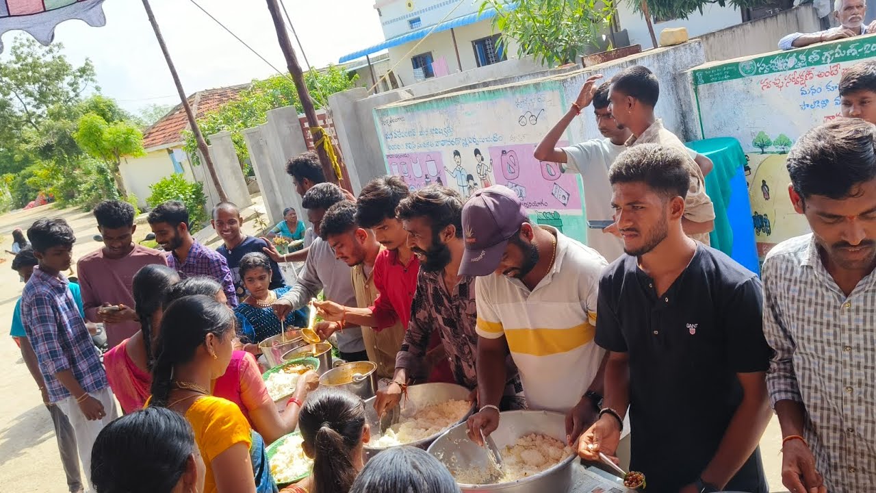 Annadhanam at Hindu sena Youth Association #ganesh #trending #viral # ...