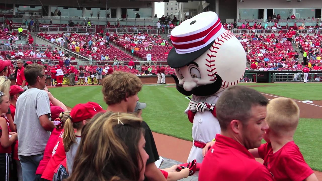 Cincinnati Reds - Father's Day Weekend - Great American Ballpark - YouTube
