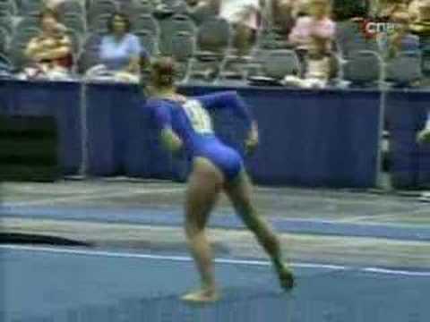 Shawn Johnson 2005 floor