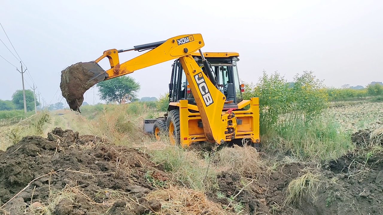 JCB 3dx Eco Bulldozer jcb 3dx water way cleaning Construction Vehicles ...