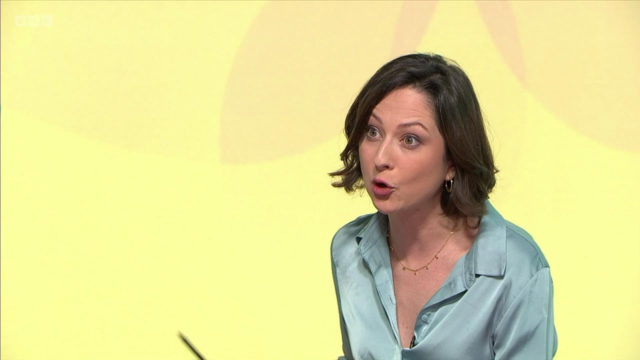 Teleri Glyn Jones - Satin Blouse BBC Wales News 30May2023 - YouTube