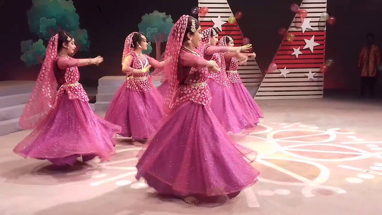 eid mubarak eid mubarak new song & dance বাংলাদেশ টেলিভিশন এর নতুন ঈদ ...