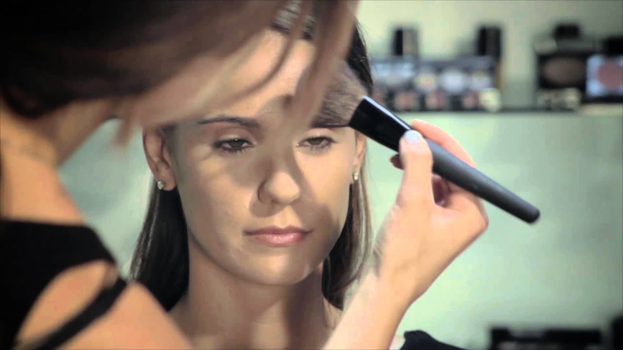 Make Up by HD Brows: Finishing Powder - YouTube