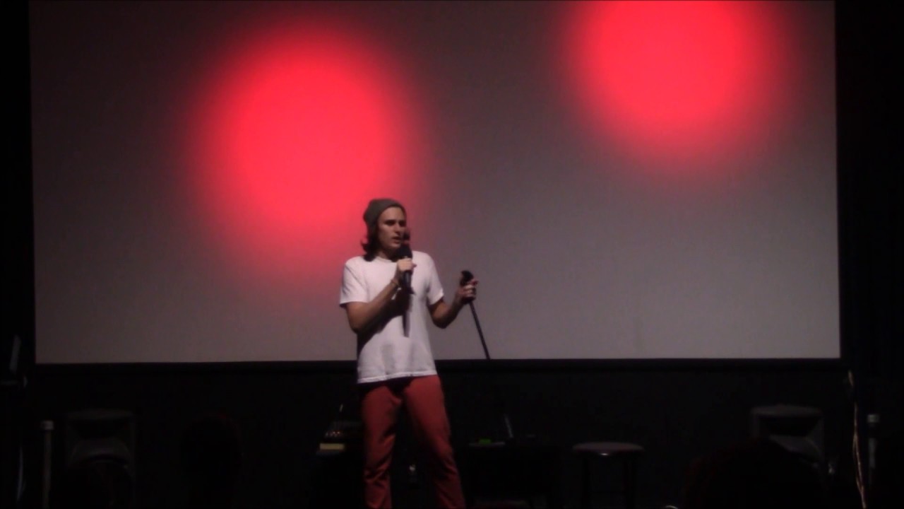 Sean Beagan @ Cinematique - YouTube