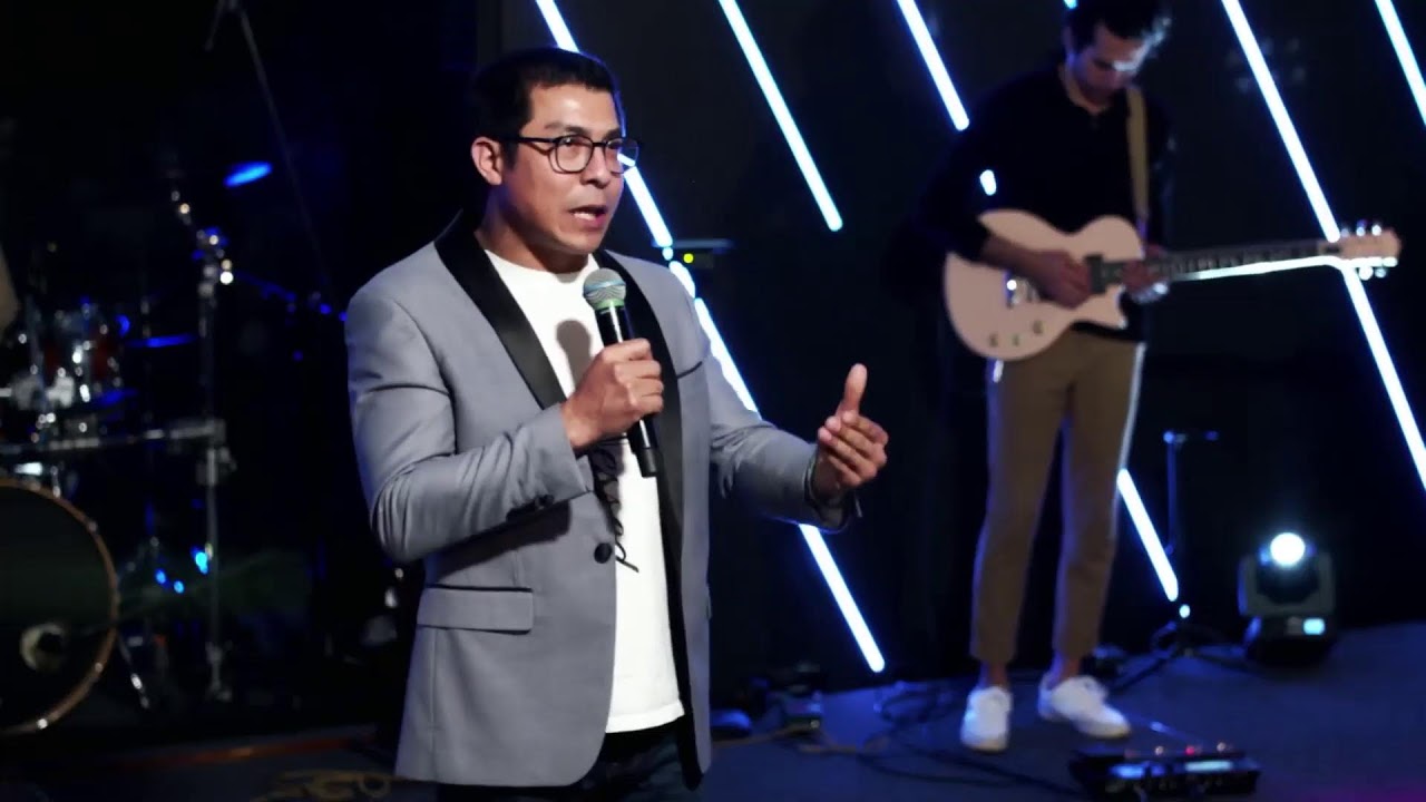 Familia Sobre La Roca | Pastor Moises Guzman - YouTube