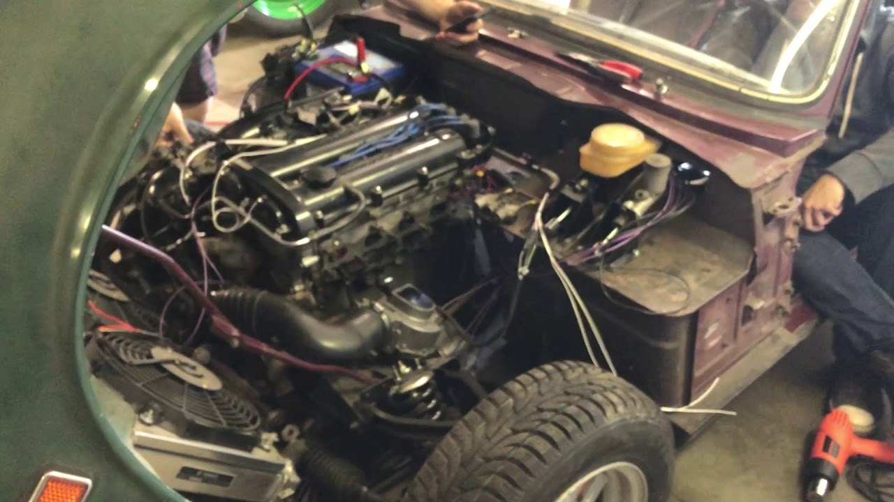 Triumph GT6 - Miata Swap - YouTube