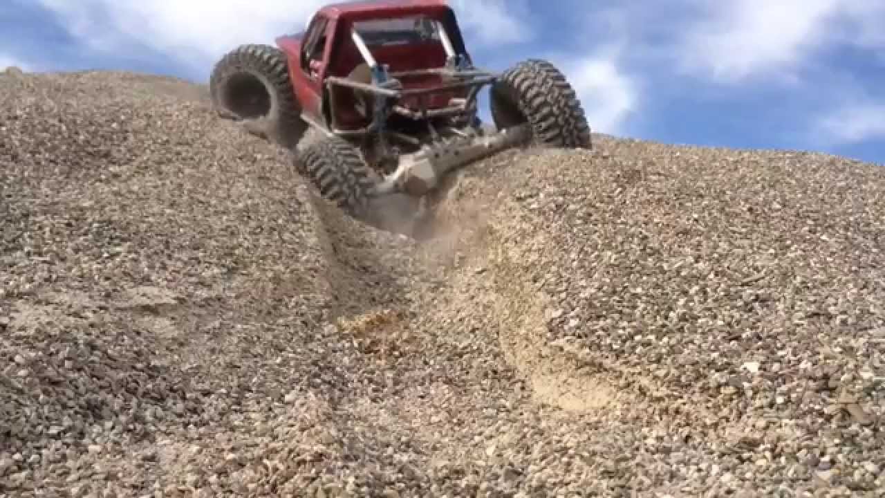 Toyota Truggy Desert Sand Crawling - YouTube