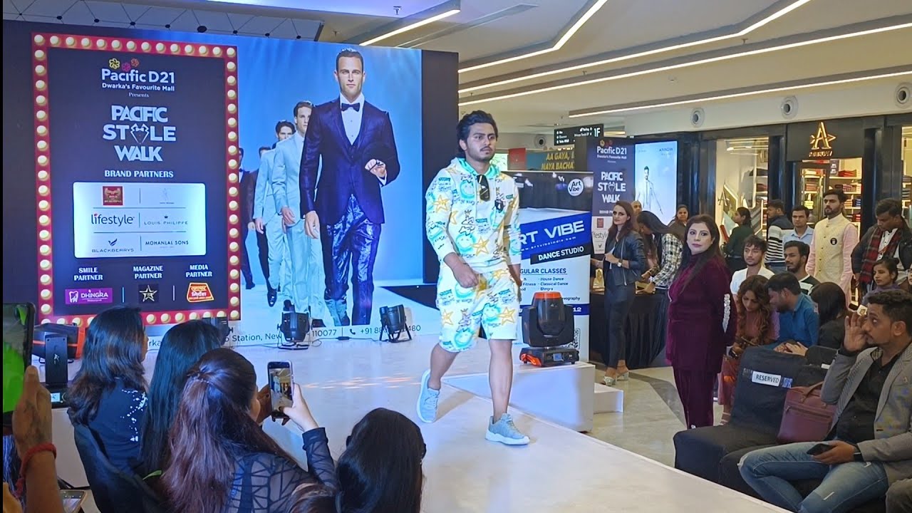 Modelling Fashion Show in Pacific Mall Dwarka ramp walk pankaj shokeen ...