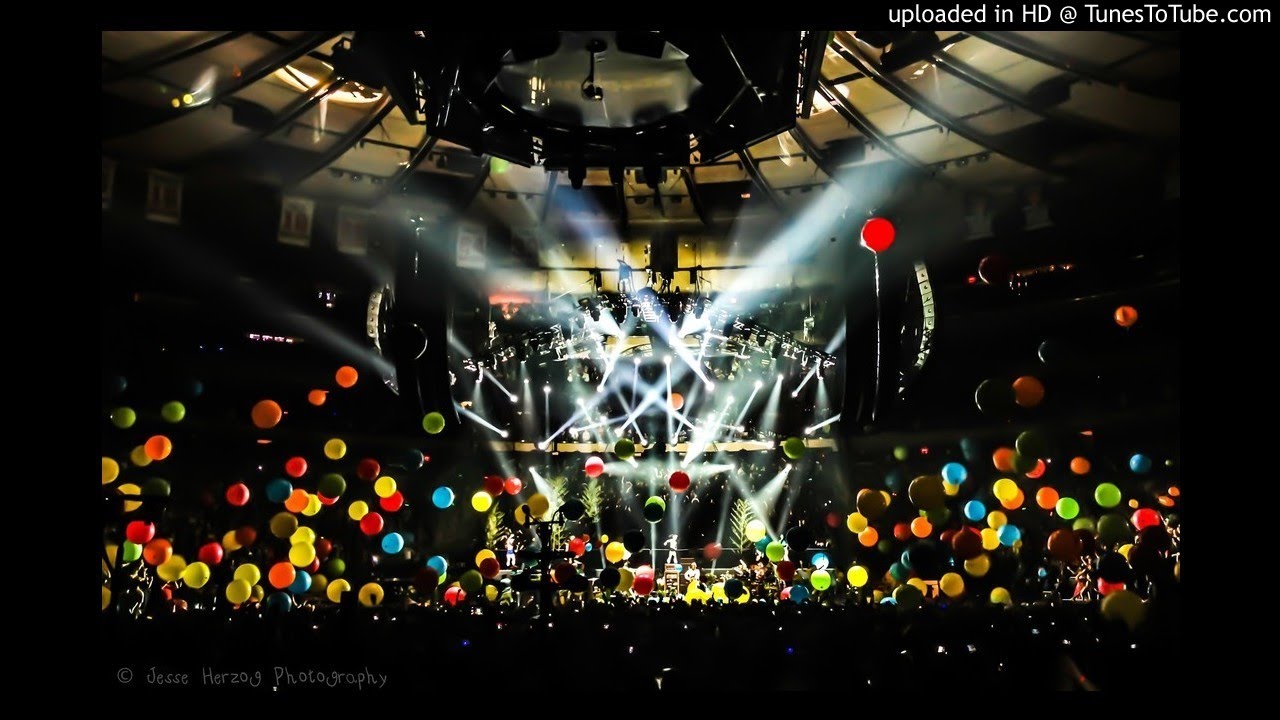 Phish - Free - 7/23/1999 - Columbus, OH - YouTube