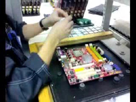Как в России собирают компьютеры (Made computers in Russia) - YouTube