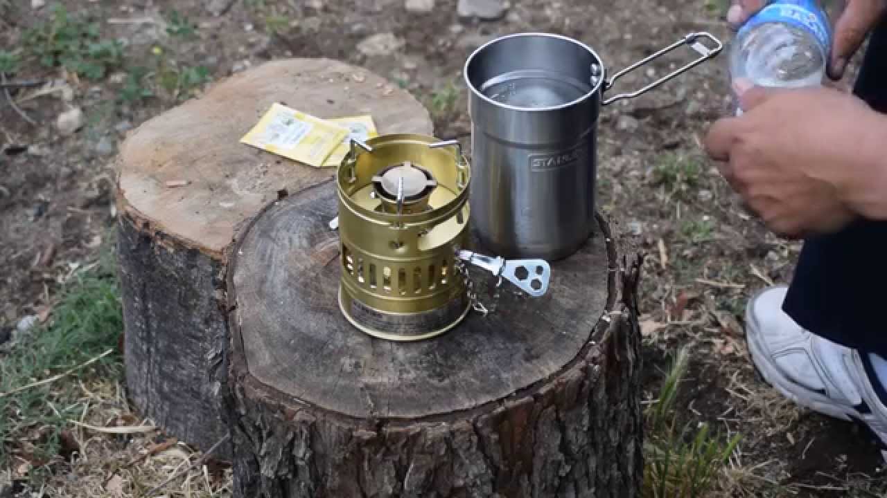 Optimus SVEA 123r first burn and tea for two. - YouTube