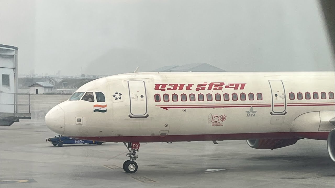 Srinagar Kashmir Flight #viral #travel #airport #flight - YouTube