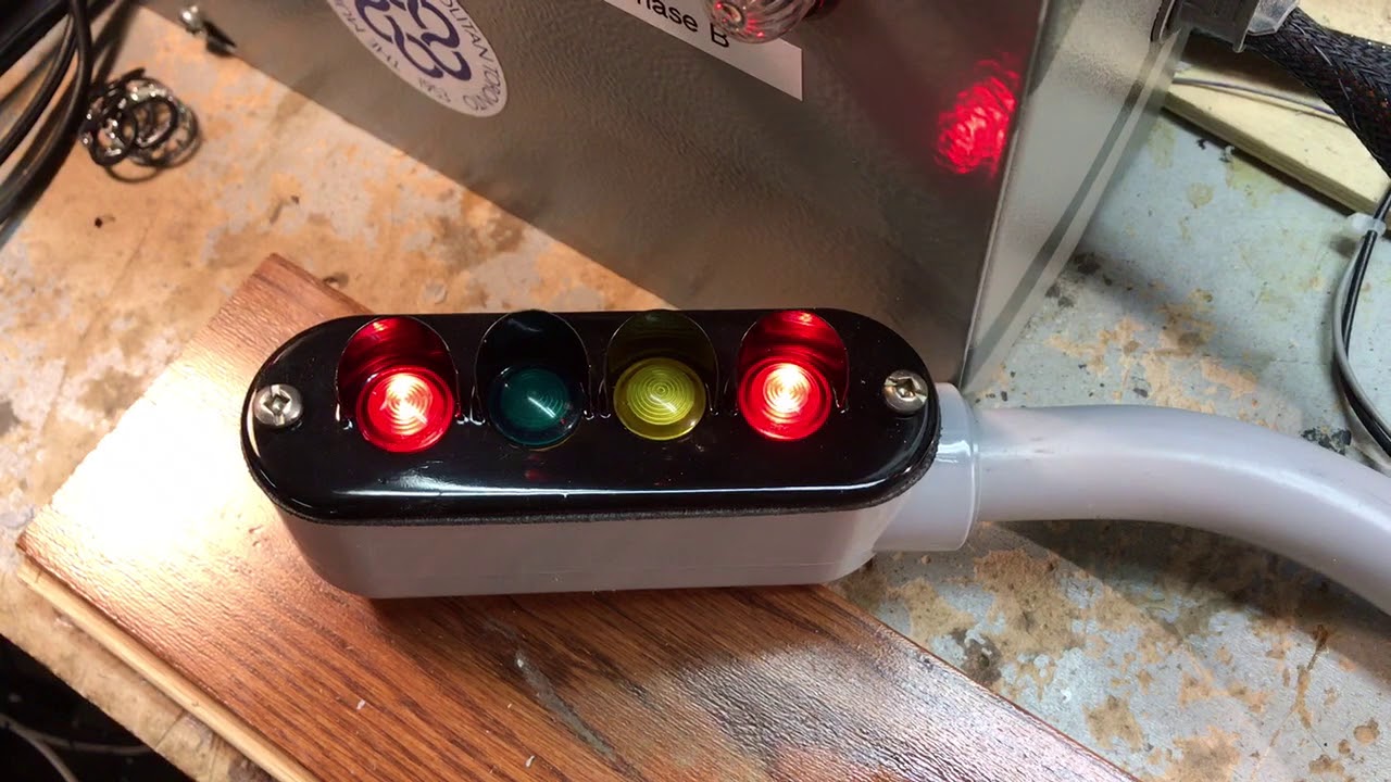 Miniature Gentrol Traffic Signal - YouTube