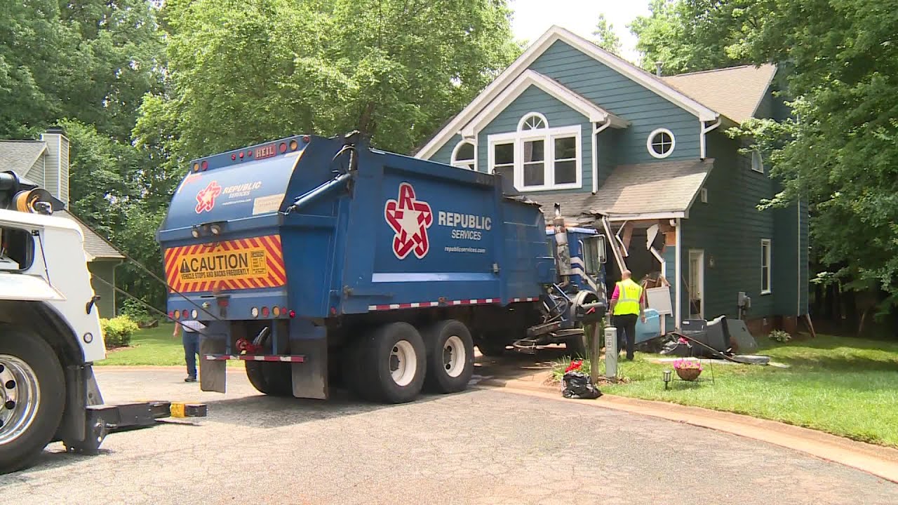Garbage truck hits NC house, destroys 1968 Mustang in garage - YouTube