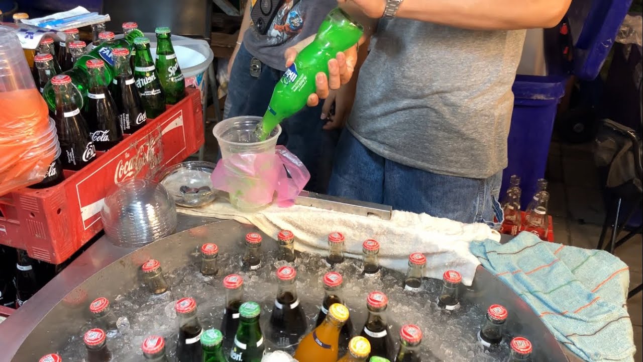 신기한 과냉각 콜라 슬러쉬 / Amazing Supercooled Cola Slush - thai street food ...