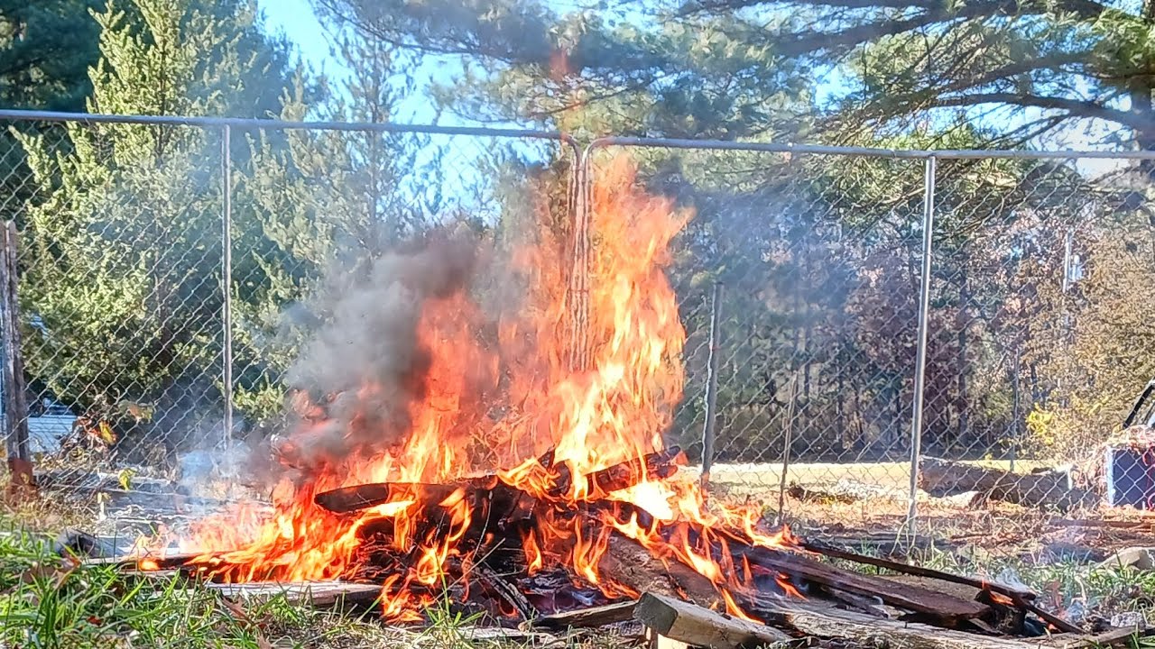 FINISHING UP BURNING ON HOMESTEAD . - YouTube