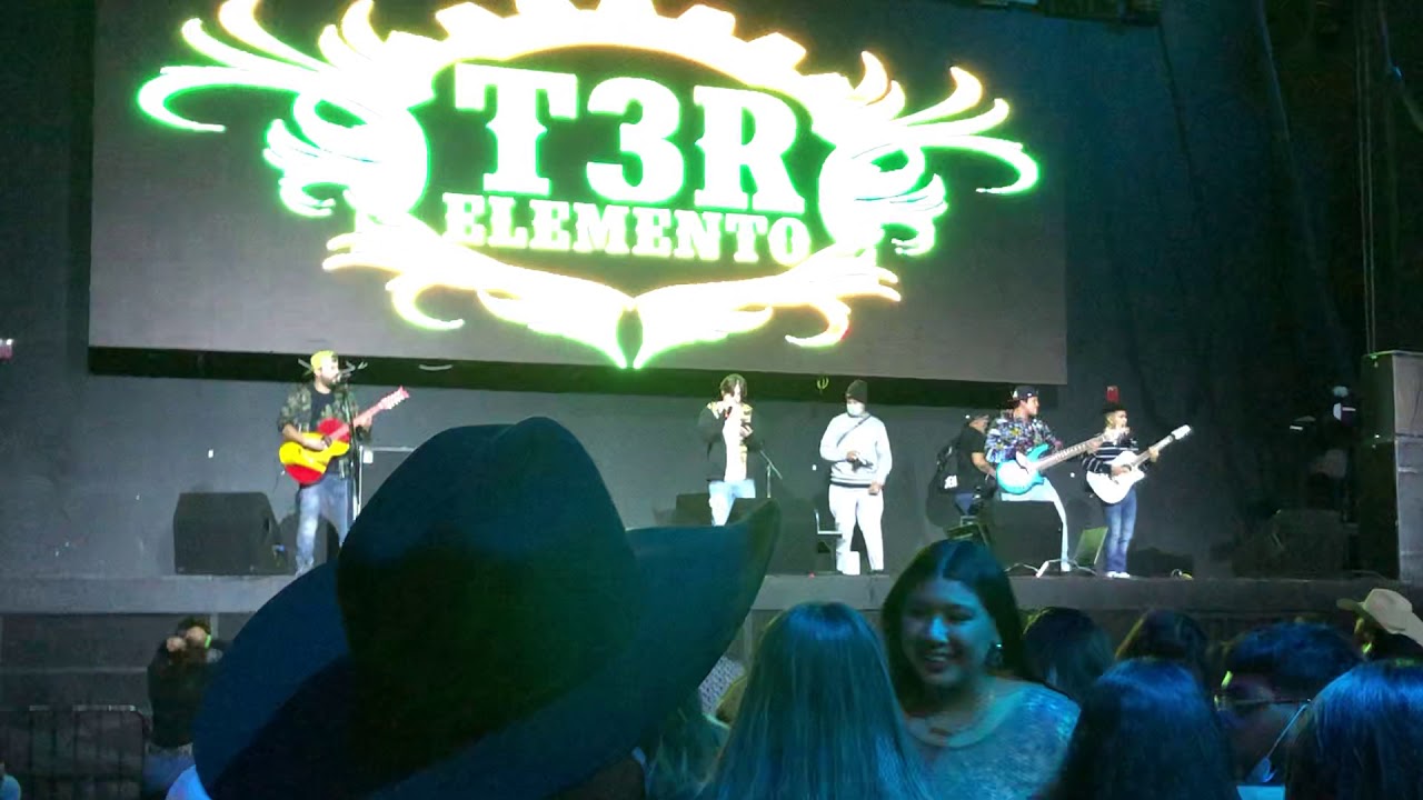 T3r Elemento (En Vivo) - YouTube