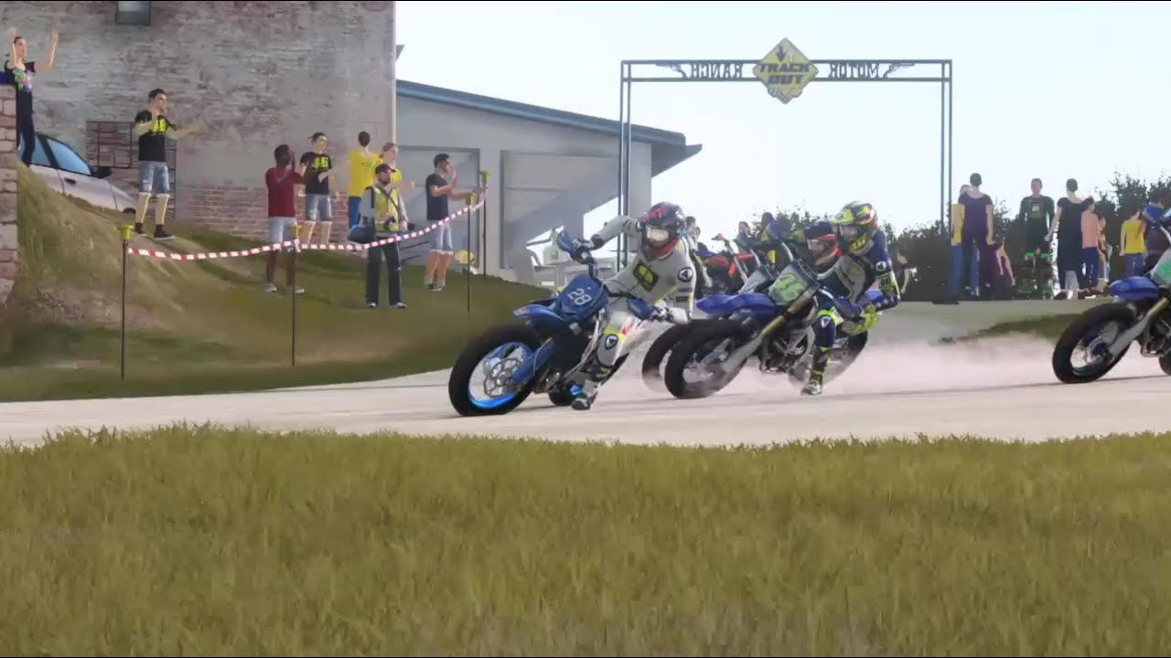 VALENTINO ROSSI THE GAME - Victoire au Ranch de Tavullia face à VR46 et ...