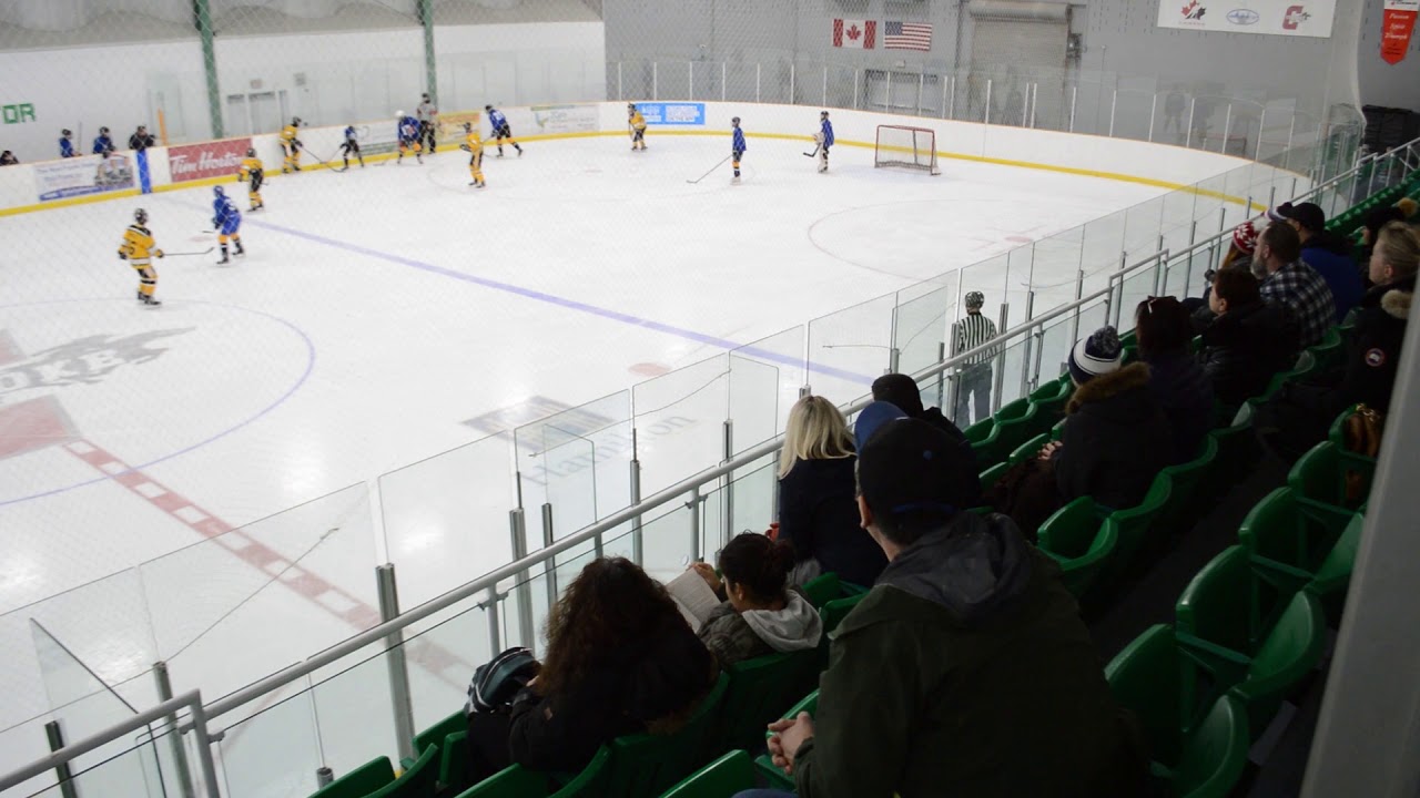 quarter final chedoke turney meadowvale hawks vs Dundas Blues dec 28 ...