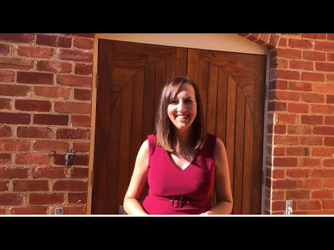 (1:44) Amy Jacobson - Emotional Intelligence Speaker Show Reel - YouTube