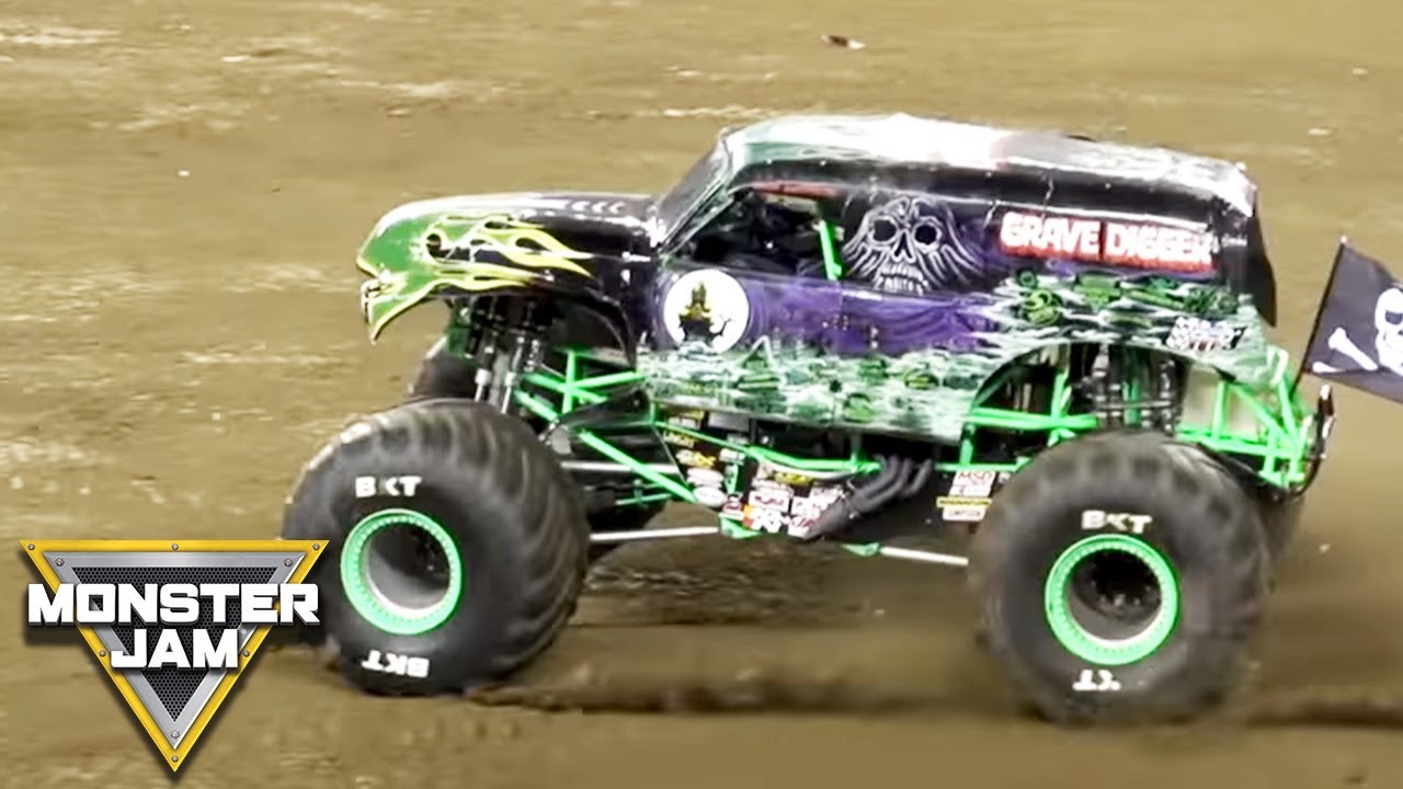 Ryan Anderson | FIRST EVER Grave Digger Freestyle | Monster Jam ...