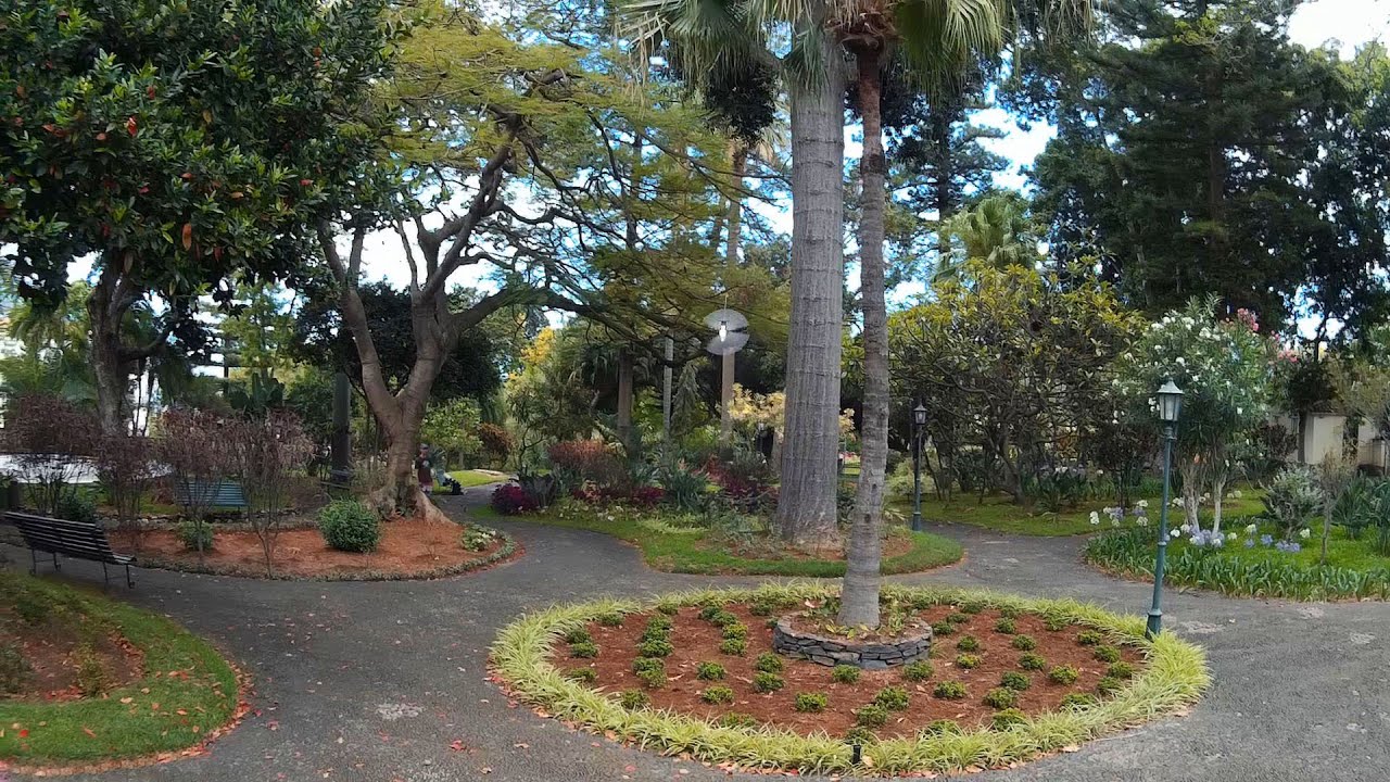 Flying micros in Madeira - K110 - The Perfect Travel Heli - YouTube