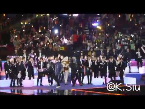 [FANCAM] 171201 2017 MAMA Artists' Reaction to 1/N