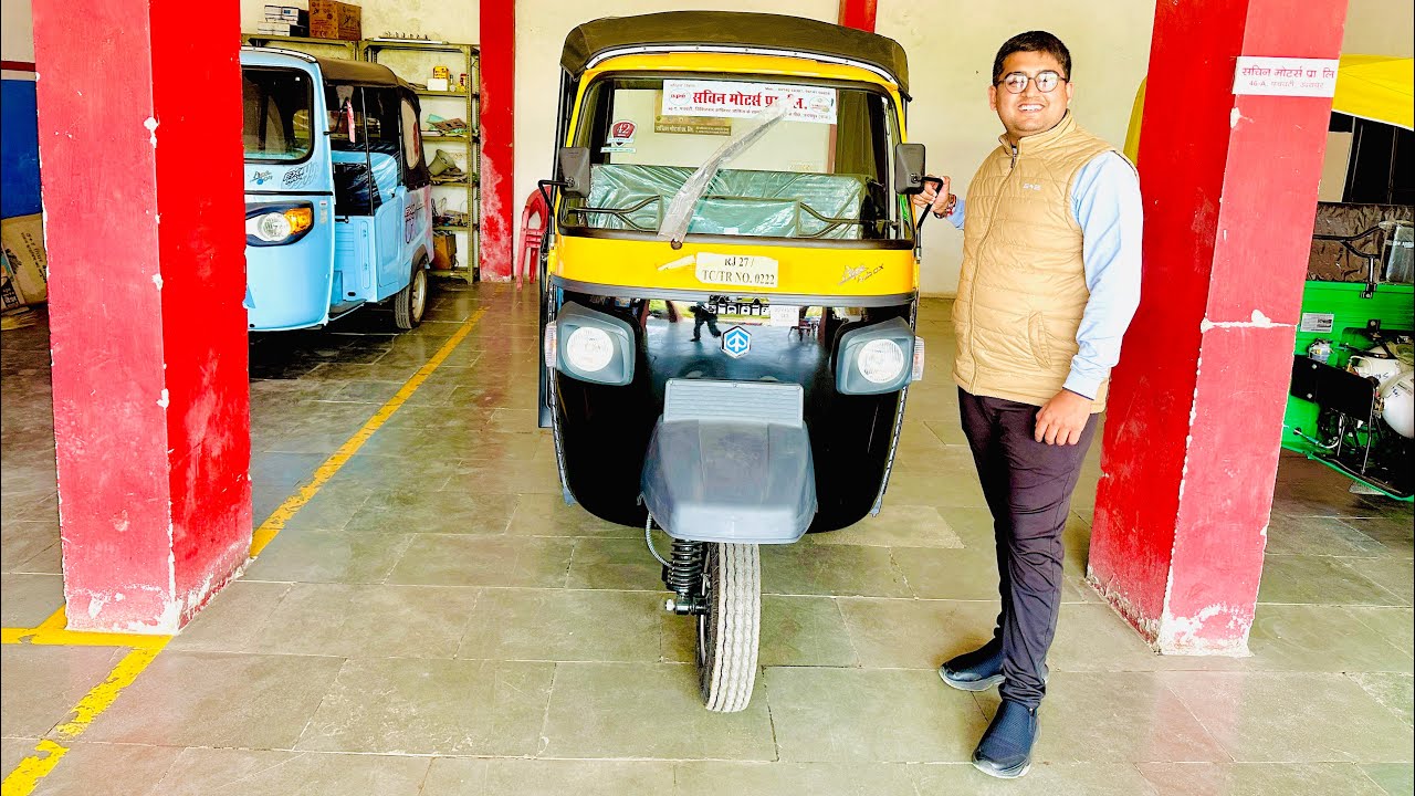 Piaggio Ape Auto DX Diesel With Bosch Engine - YouTube