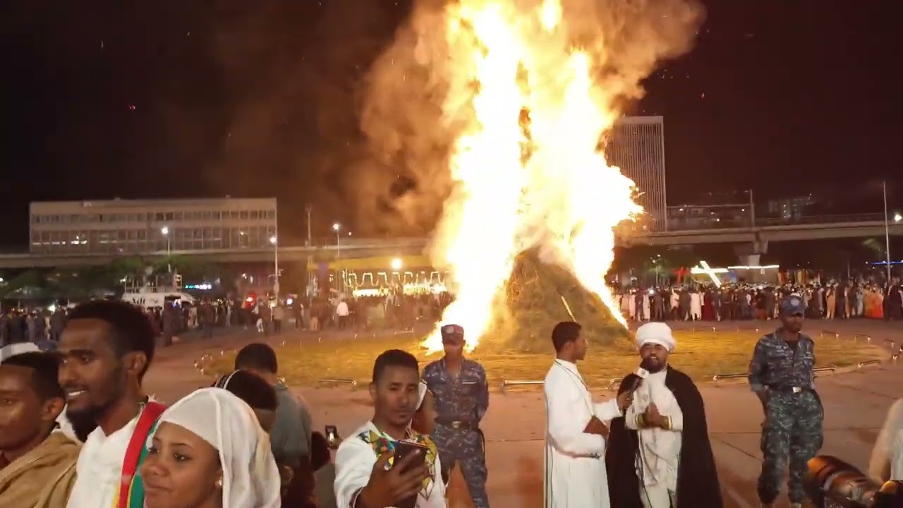 የመስቀል #ደመራ በመስቀል አደባባይ #Mesikel Damera from meskel square ethiopia#አውደ ...