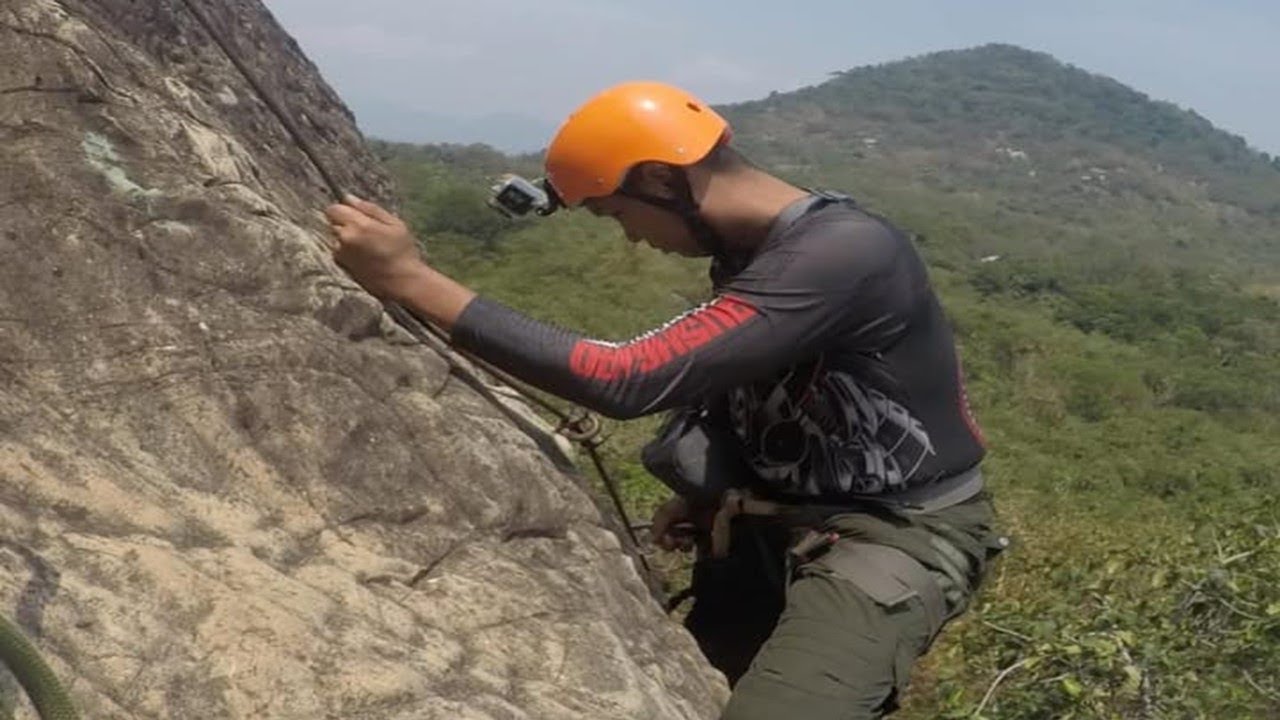 Rock Climbing Gunung Parang – Via Ferrata Tertinggi di Asia Tenggara ...