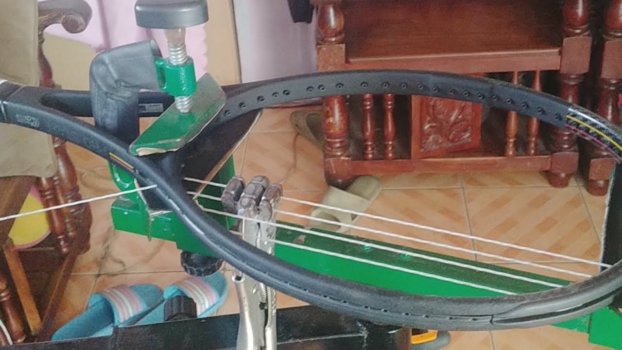 Stringing Wilson Pro Staff Roger Federer Racket #tenistangsiklista ...