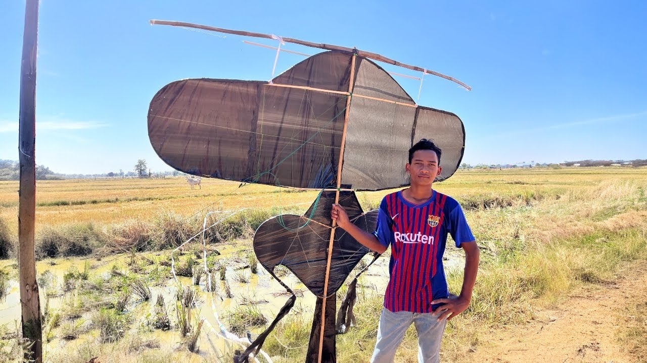 Fly Khmer traditional kite in 2026 for Happy new year | black kite ...