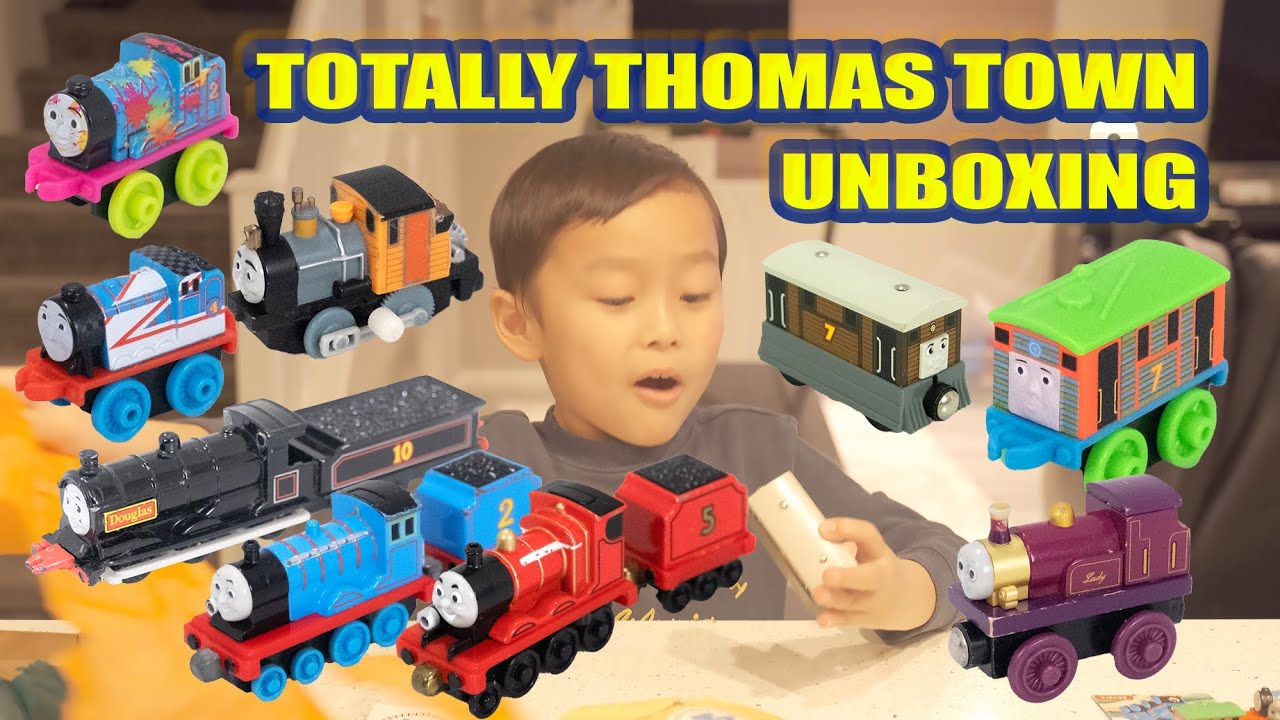 THOMAS AND FRIENDS TRAINS FROM TOTALLY THOMAS TOWN UNBOXING Part 2 ...