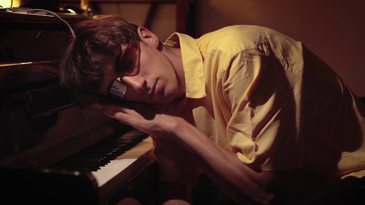 KIKI LA PETITE SORCIÈRE (Vulax) - YouTube