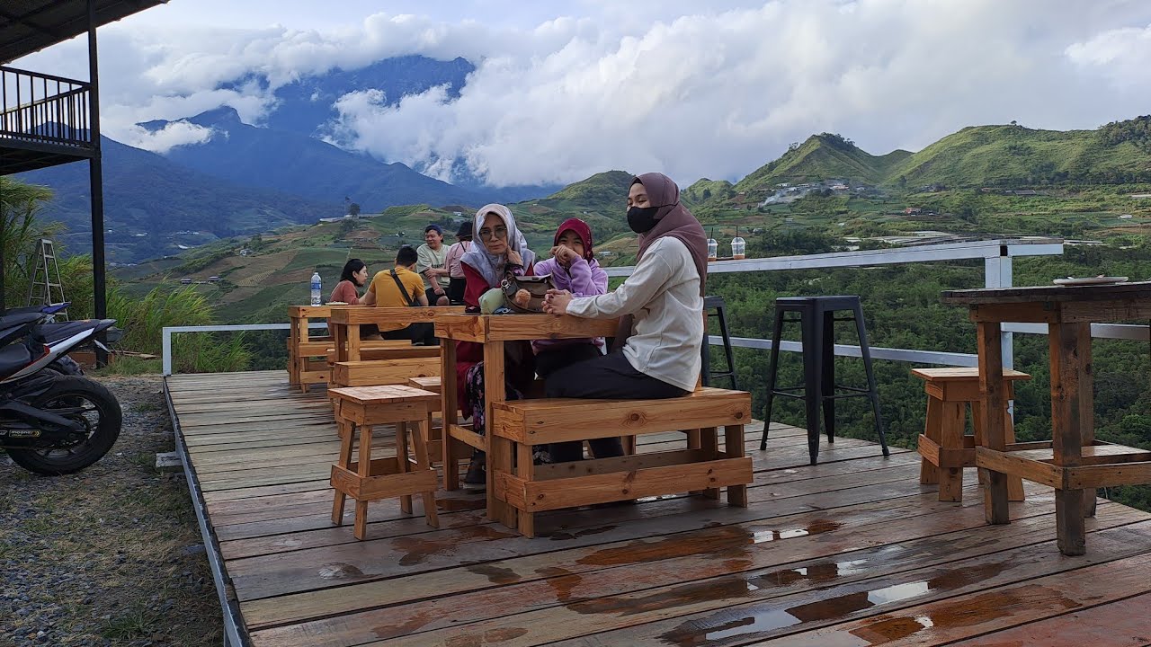 Minum Petang di Anooh Coffee (Viral), Kundasang - YouTube