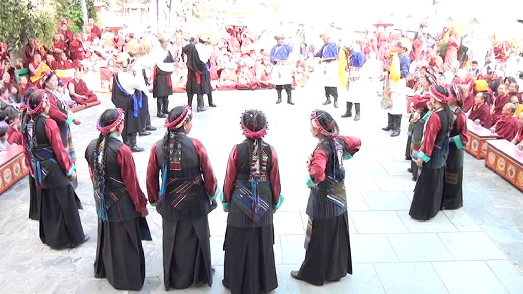 Himalayan Culture Dance - YouTube